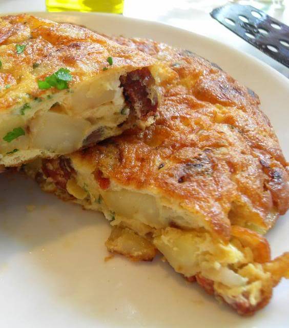 Plain Omelet With Potato And Onion – Chef Murph