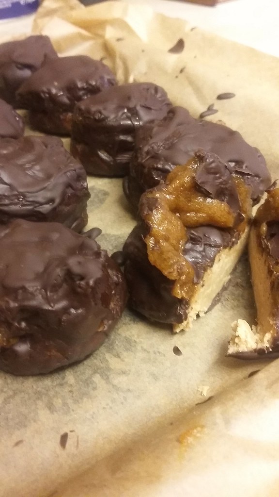 Cashew Caramel Bars – Chef Murph